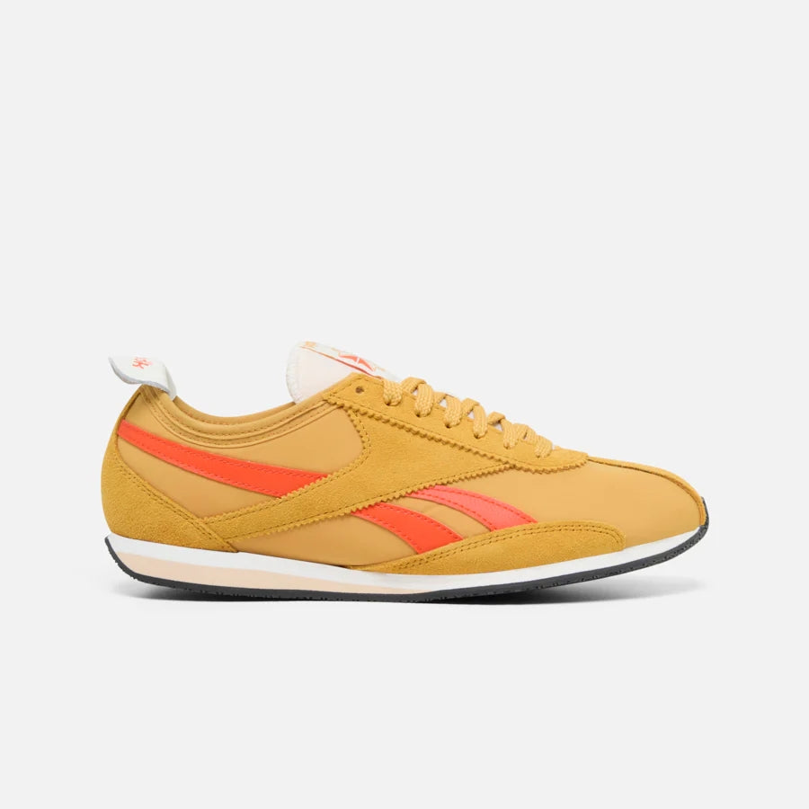 R400 Gold | Quarks Shoes